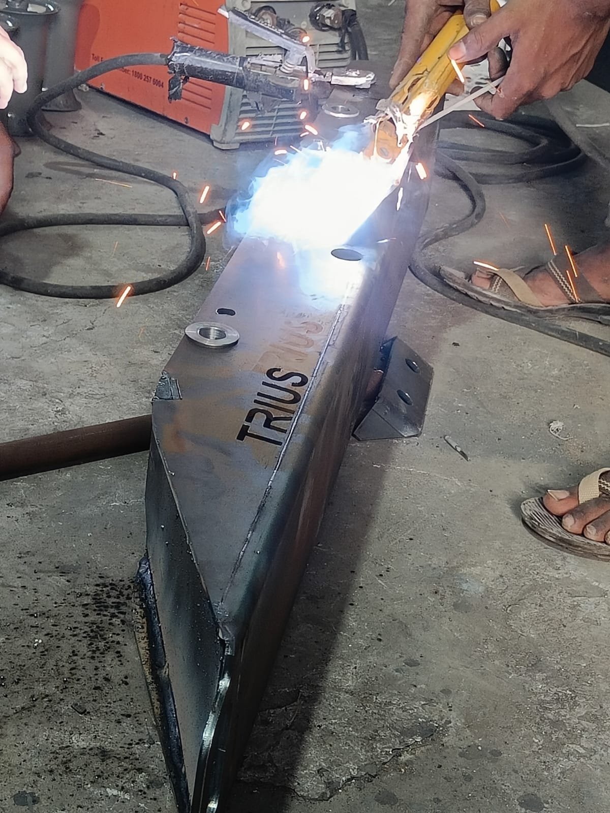 Gallery - Stringing Tools and Cable Laying Tools